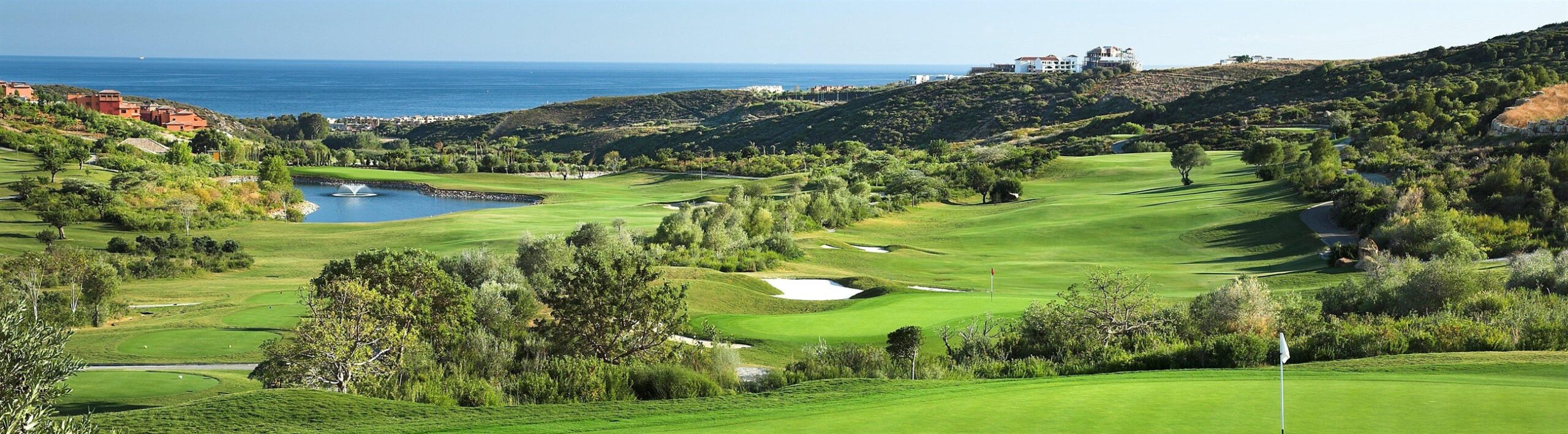 THE TWO VERY DIFFERENT SIDES OF MÁLAGA: EAST VS WEST - Malaga Hills ...