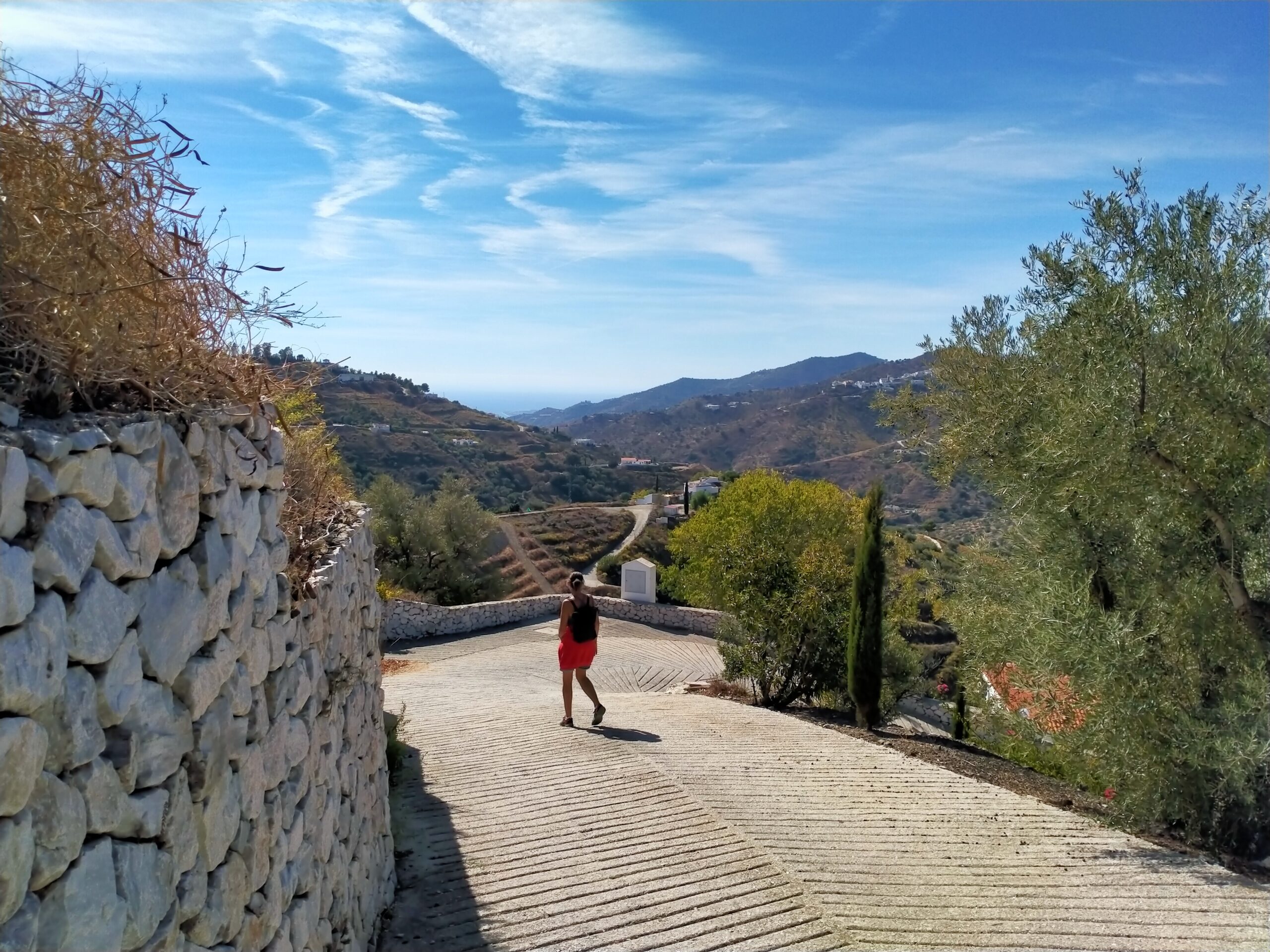 HIKING: THE NEW SKIING AND WHY IT'S POPULAR IN COMPETA, SPAIN - Adults ...